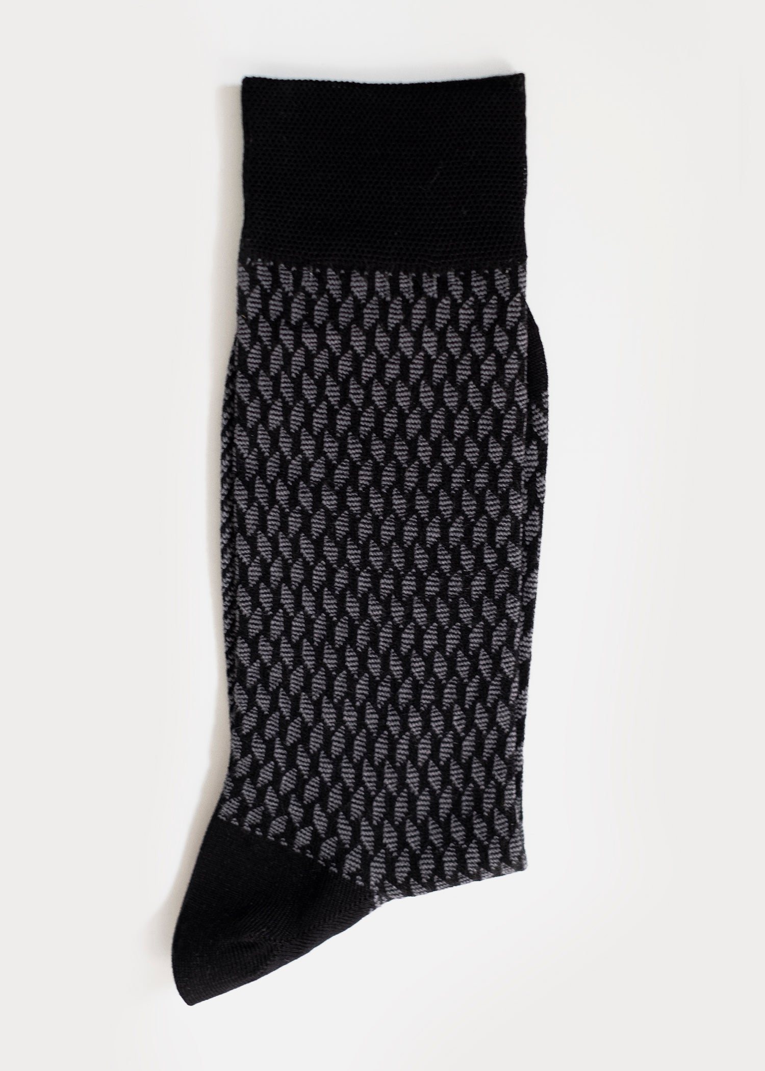 Pins & Needles - Black – fütz | Socks Simplified