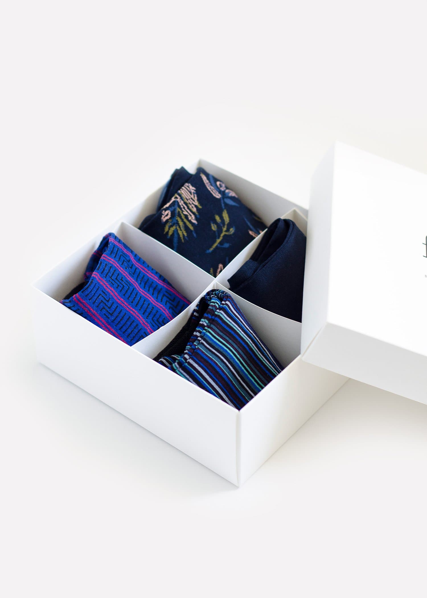 Men's Navy Box - 4 Pairs – fütz | Socks Simplified